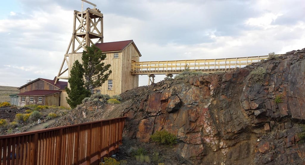 Take a Driving Tour of Gold Mines in Wyoming in the Gold Flakes Region